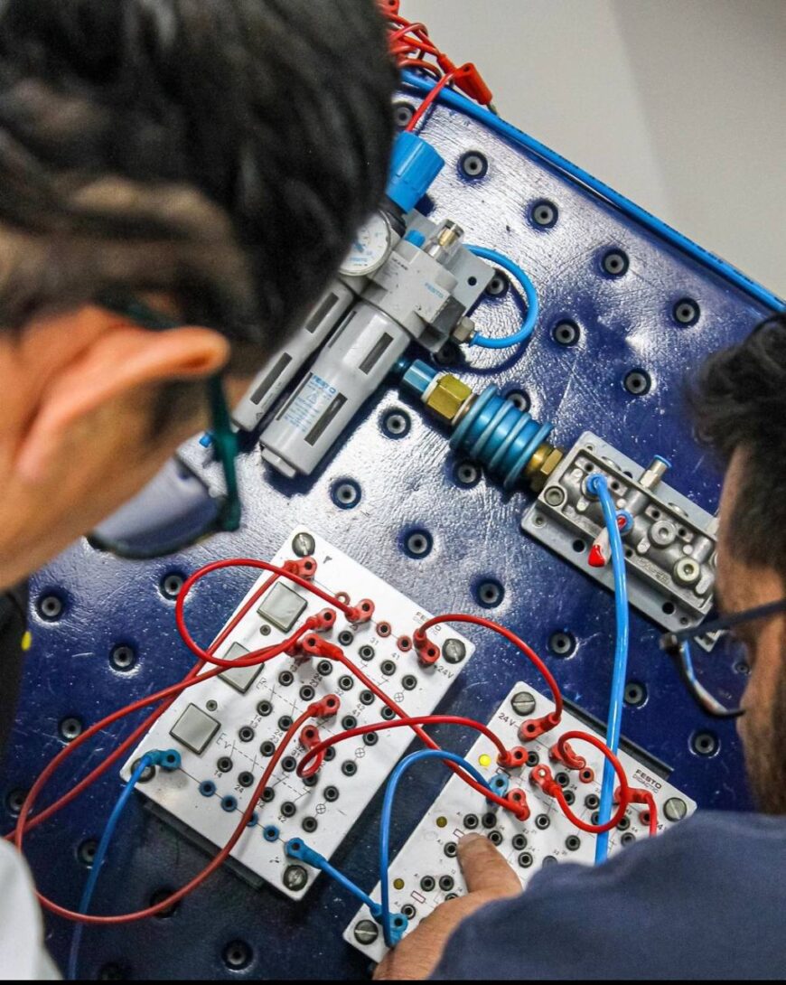 CAPACITACIÓN TÉCNICA URUGUAY – NEUMÁTICA Y ELECTRONEUMÁTICA – TEMAC ...